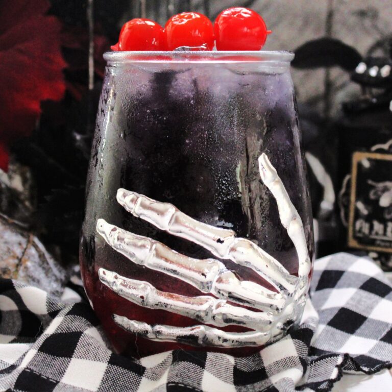 Spooky Black Widow Cocktail (Halloween Drink)